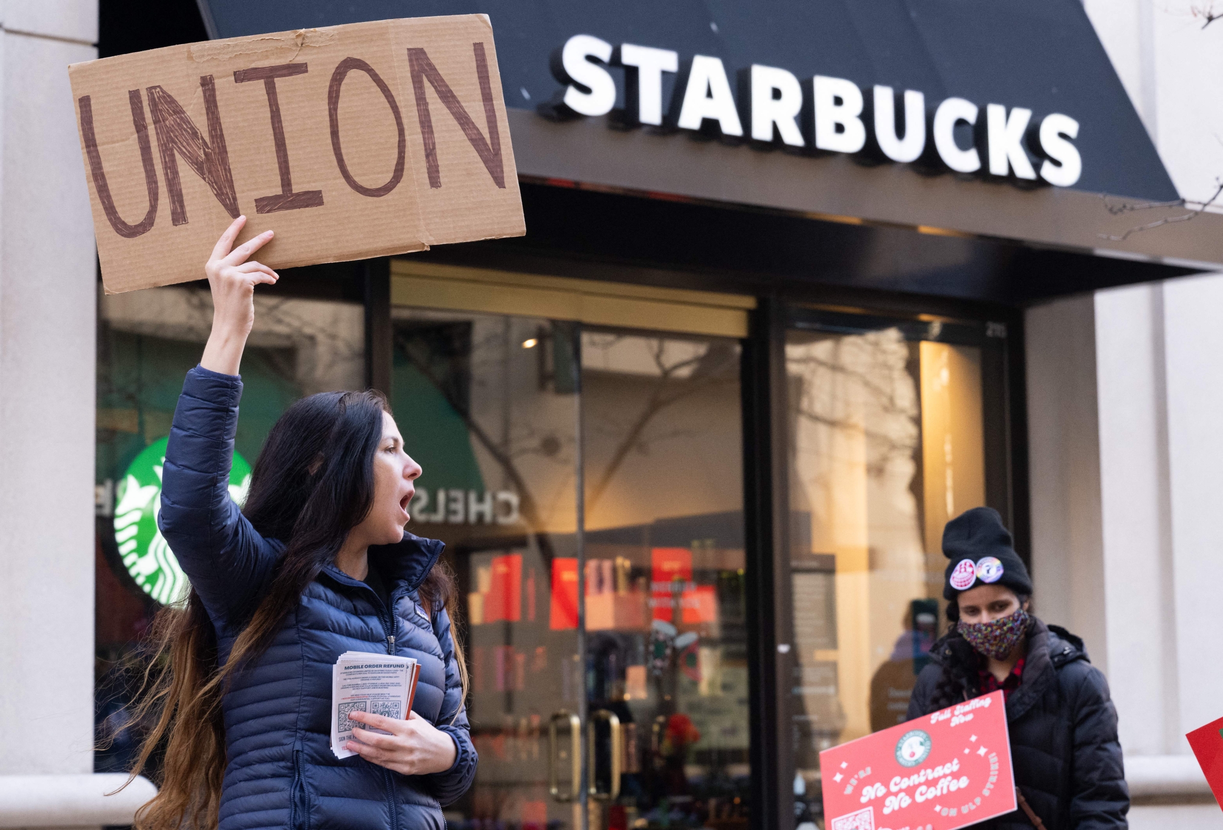 Starbucks Agrees to $35 Million Settlement Over Unstable Schedules for NYC Employees