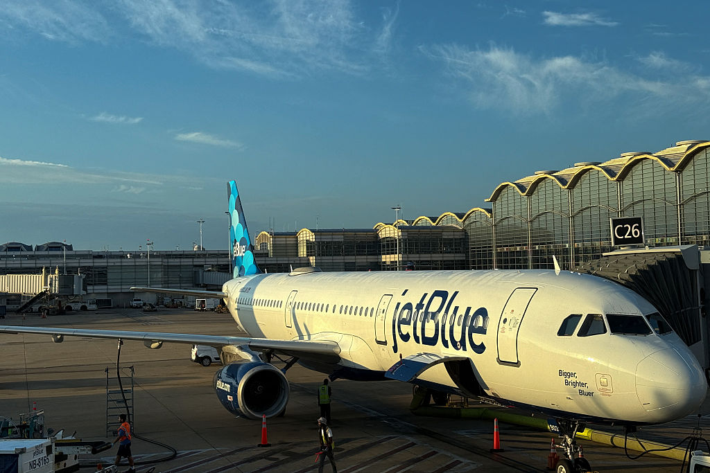 JetBlue Passengers Injured After Turbulence Forces Emergency Landing in ...