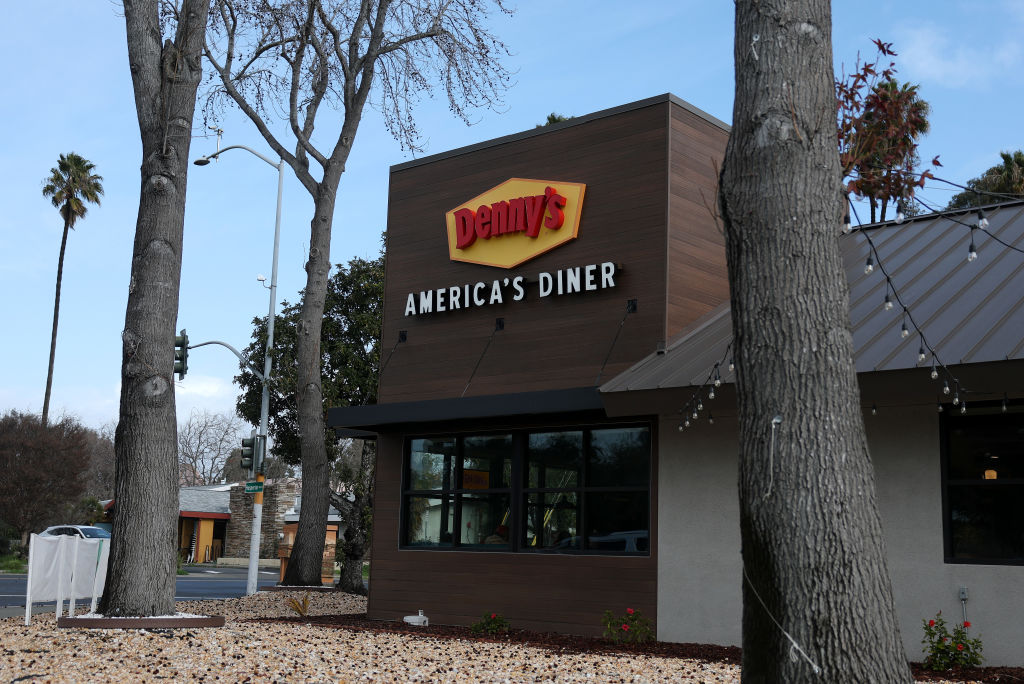 Denny's Announces $620 Million Take-Private Deal With TriArtisan-Led Group