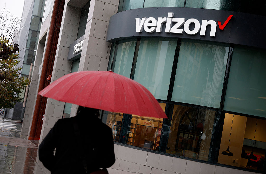 Verizon to Transform 180 Stores into Franchises, Cutting Thousands of Jobs